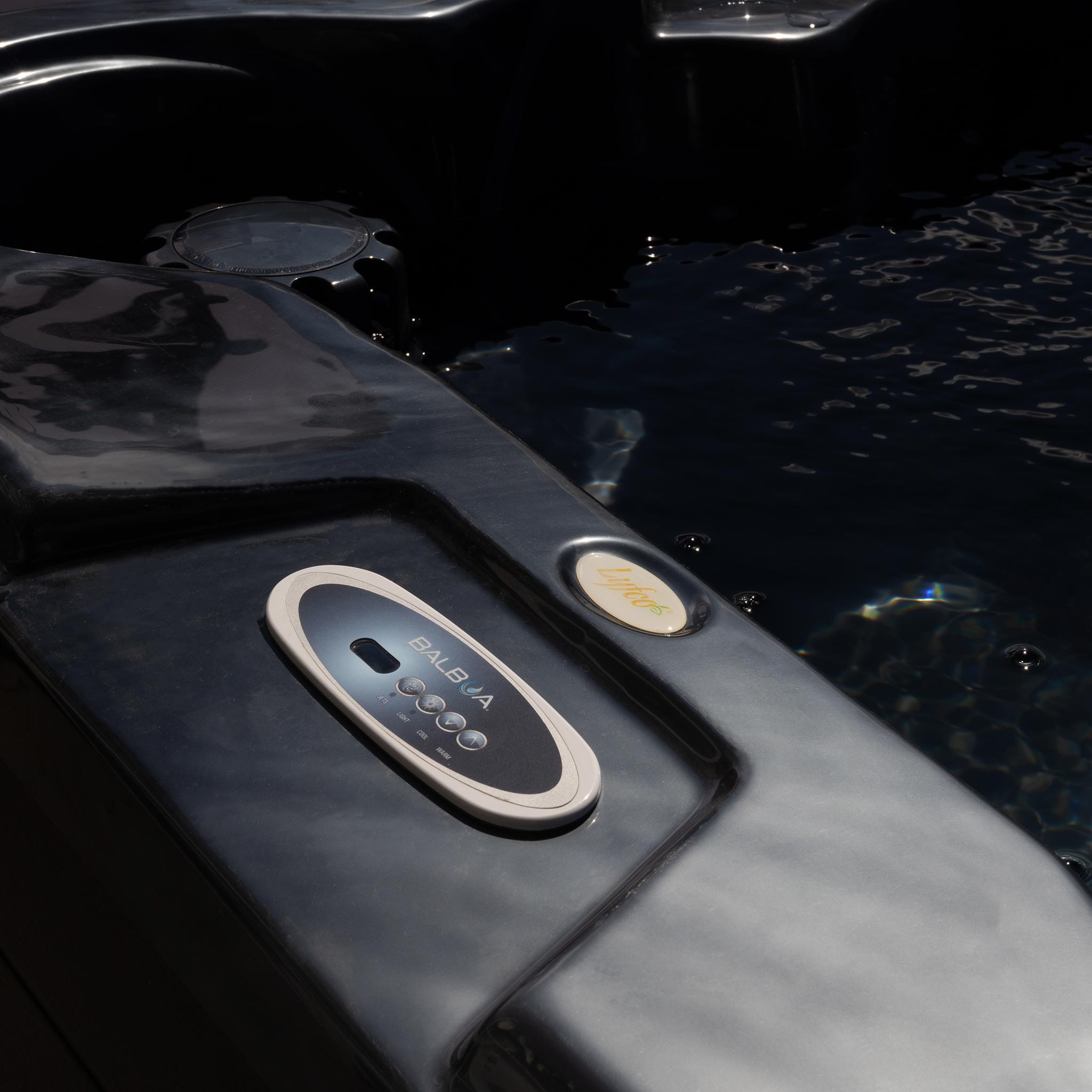 Boblebad Poseidon Blackline - Prisklok